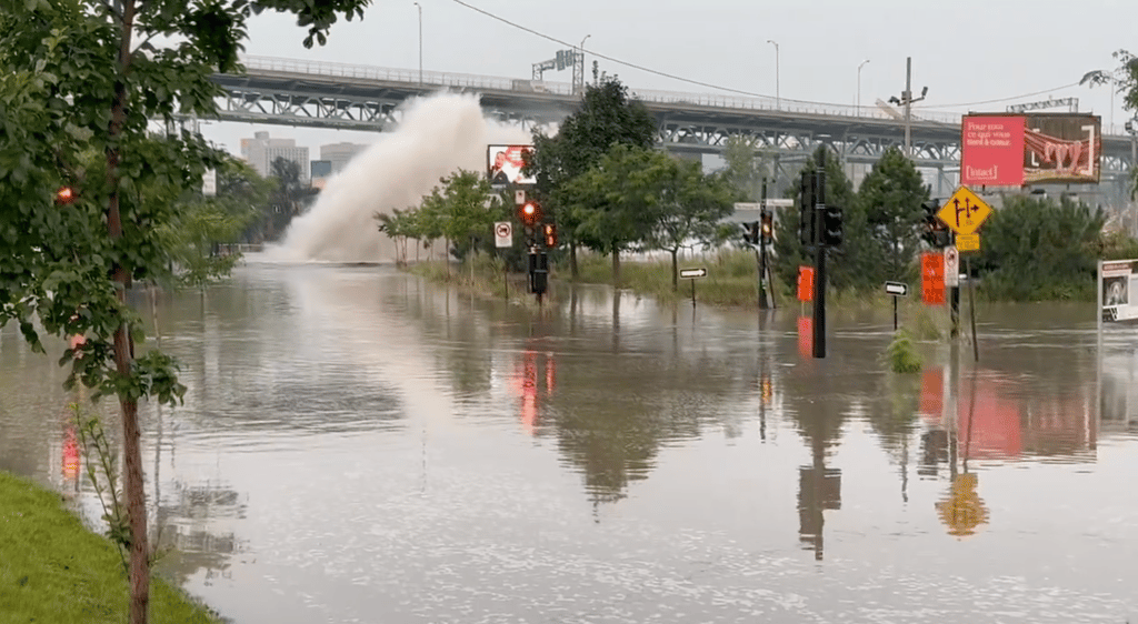 Voici des images impressionnantes de l'inondation majeure à Montréal ...