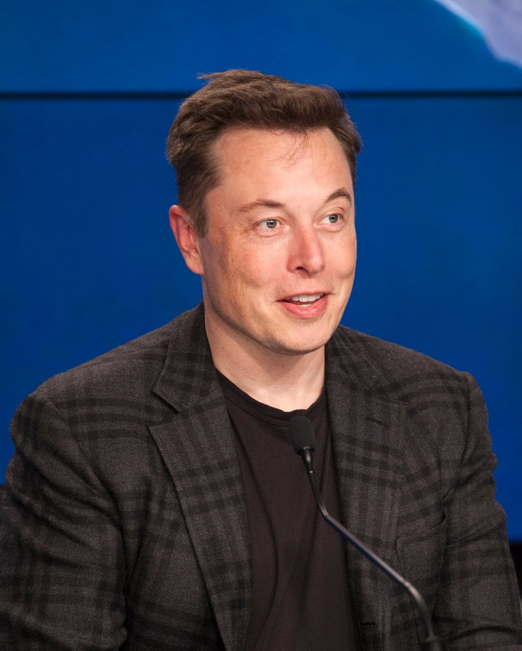 Voici la question qu'Elon Musk pose dans ses entretiens d'embauche pour ...