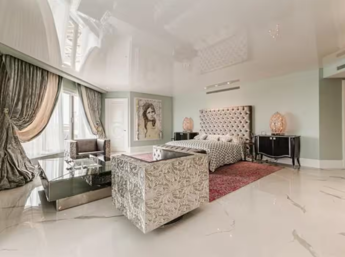 Lise Watier a vendu sa somptueuse demeure à Montréal - Les Maisons