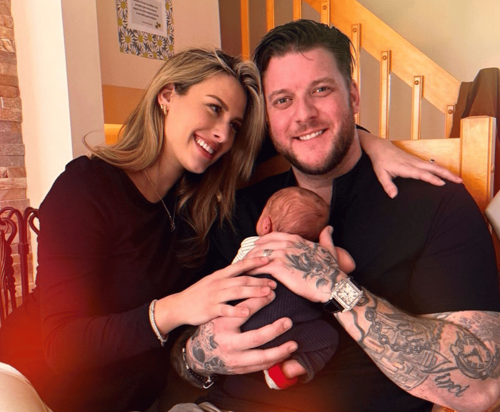 Mathieu Baron et Alexandra De Simon partagent une première photo de ...