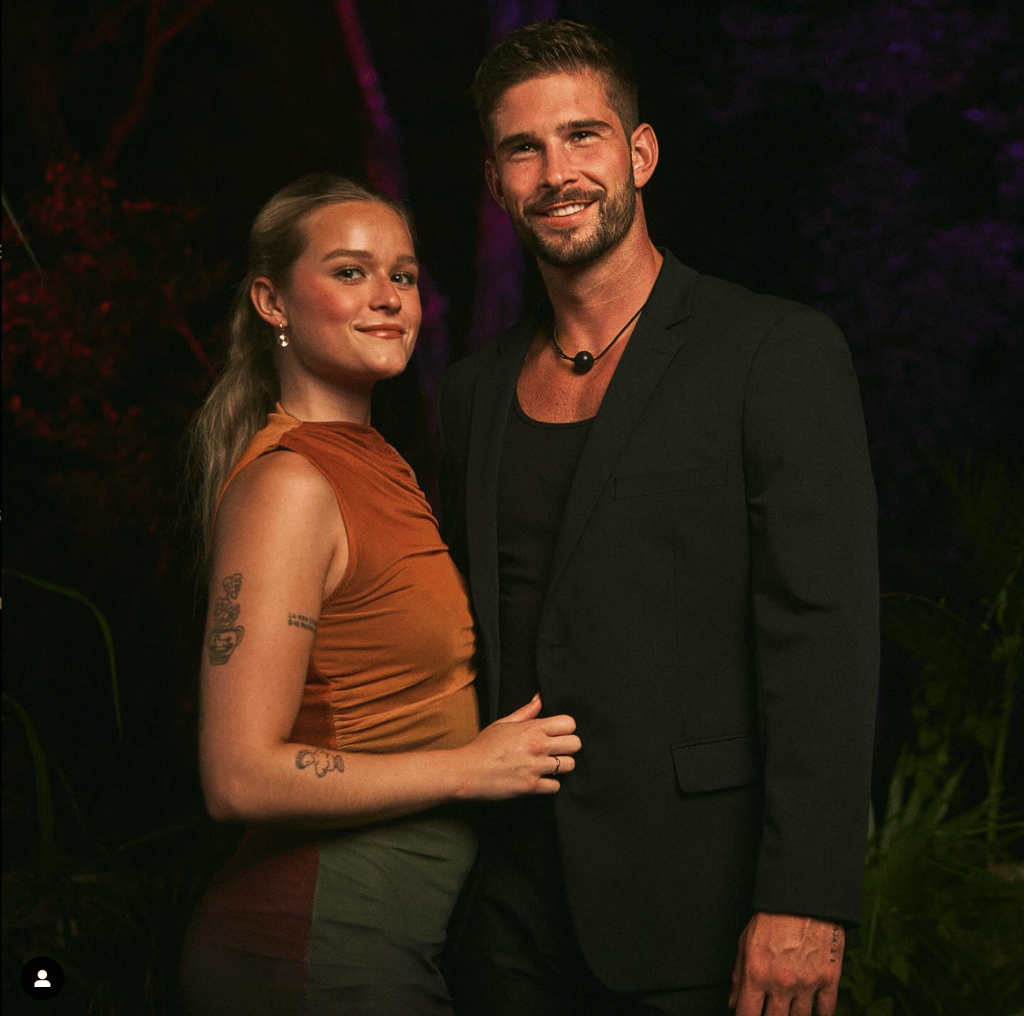 Alix et Alex confirment qu'ils sont en fréquentation exclusive, suite à ...