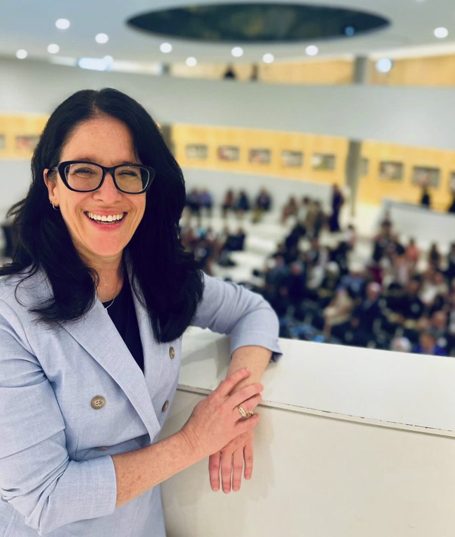 Sonia LeBel dévoile l'une de ses passions et elle affiche un large ...