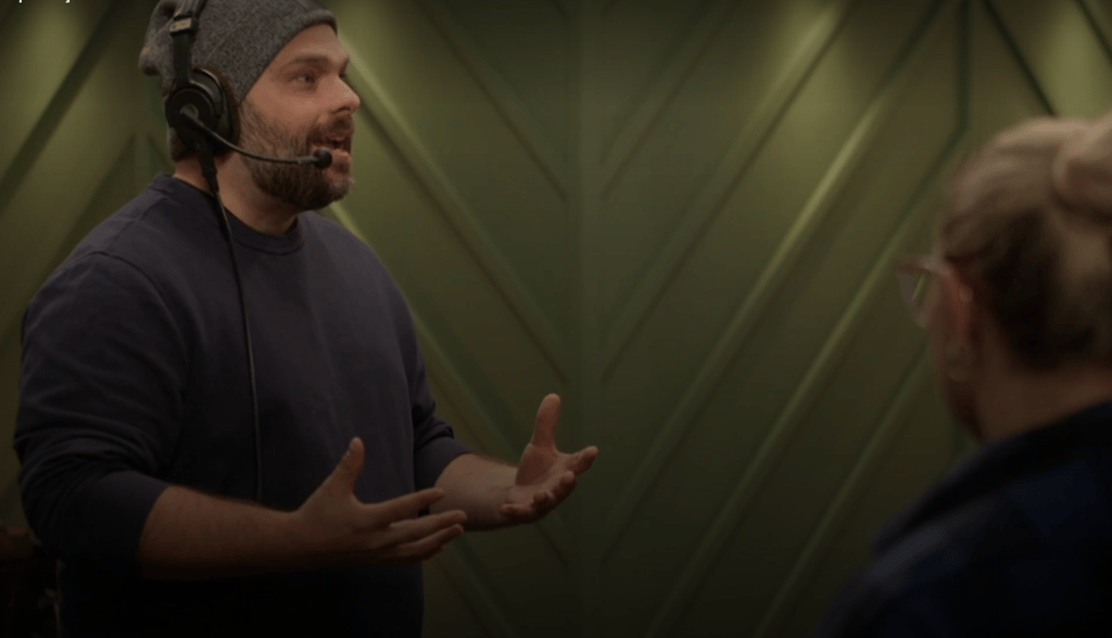 Daniel Corbin change de look et personne n'est capable de garder son ...