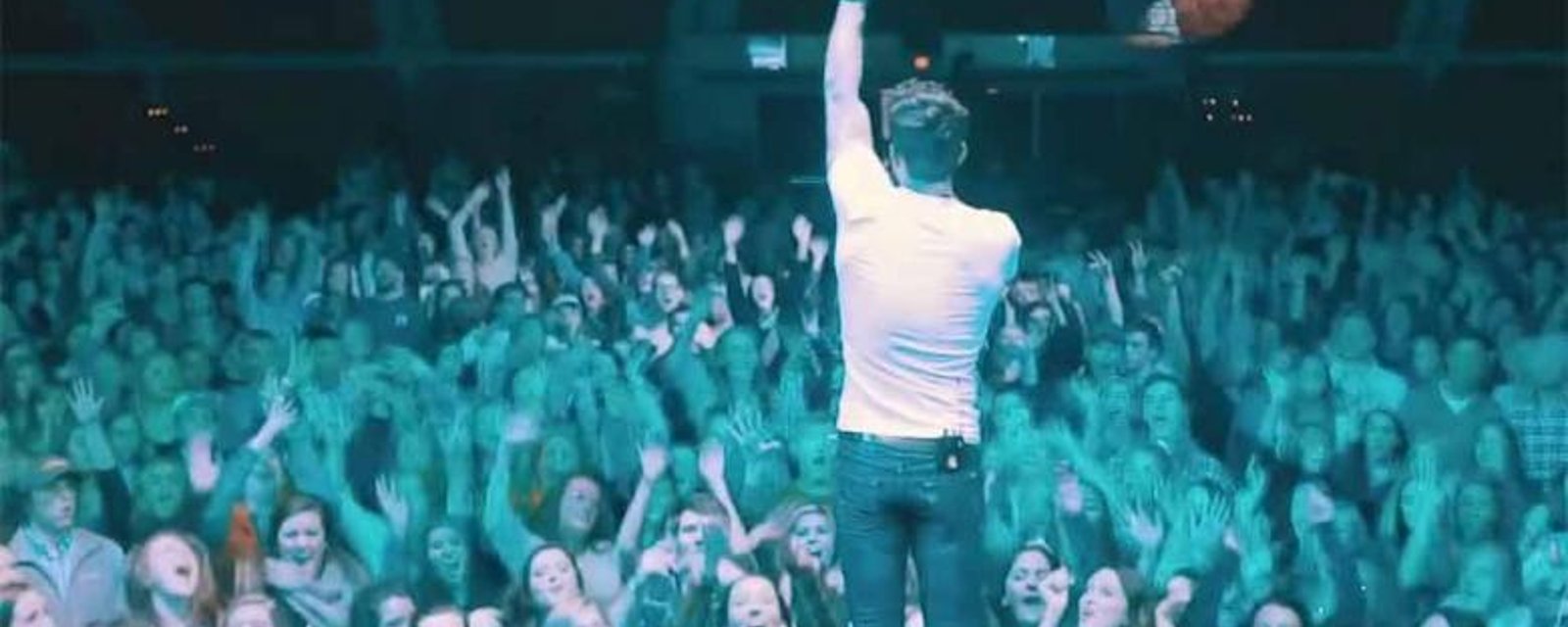 Le corps d'un populaire chanteur américain retrouvé sans vie... - Monde ...