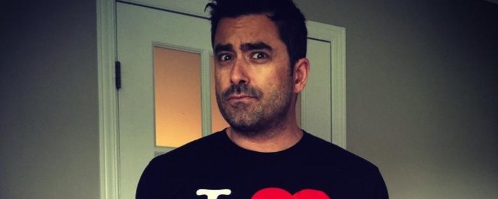 Benoit Gagnon est à la piscine avec sa conjointe et ses enfants, il ...