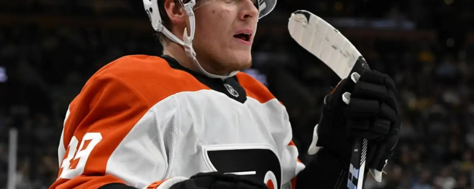 Matvei Michkov marque ses deux premiers buts en carrière dans la LNH ...