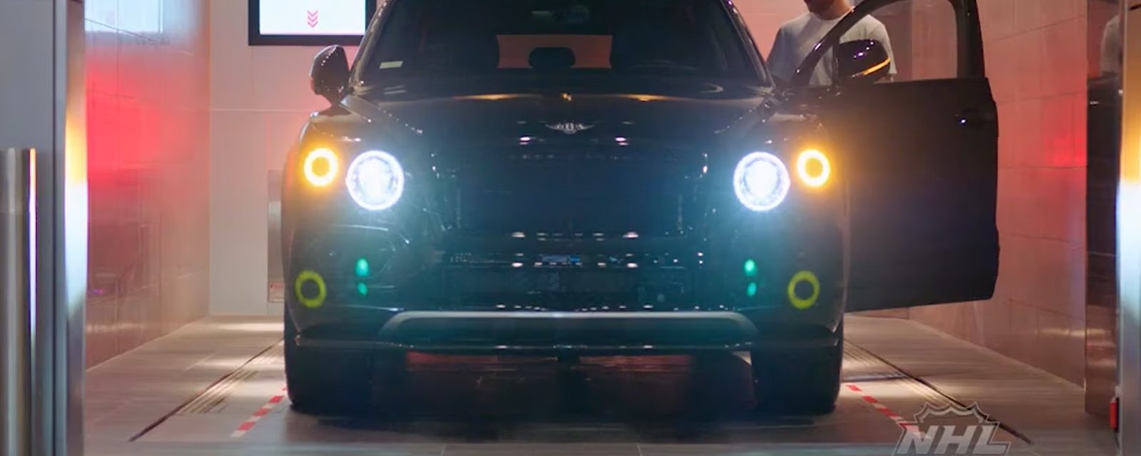 Claude Giroux’s car gets stolen during game against Toronto! - HockeyFeed