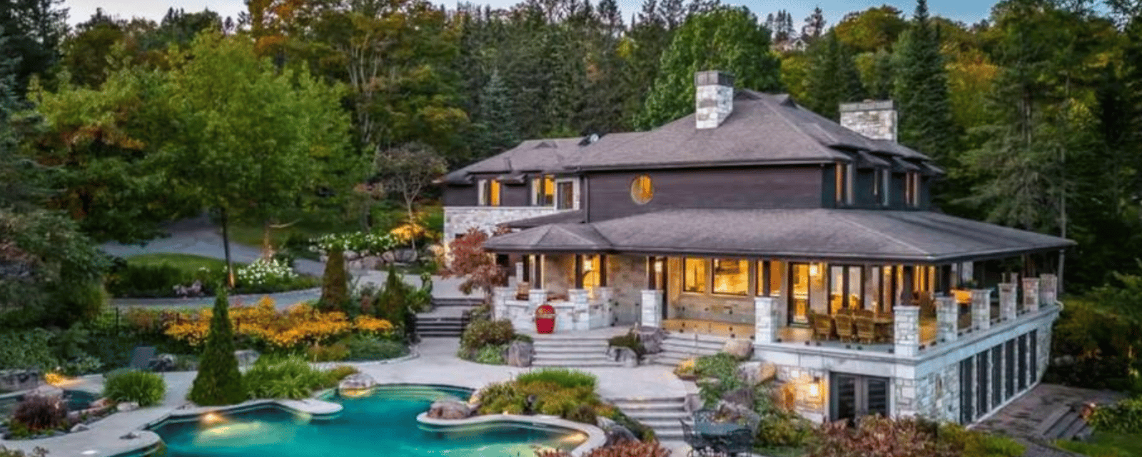 L'ancienne maison de Patrick Roy est finalement vendue pour environ 40 % de moins que le prix ...