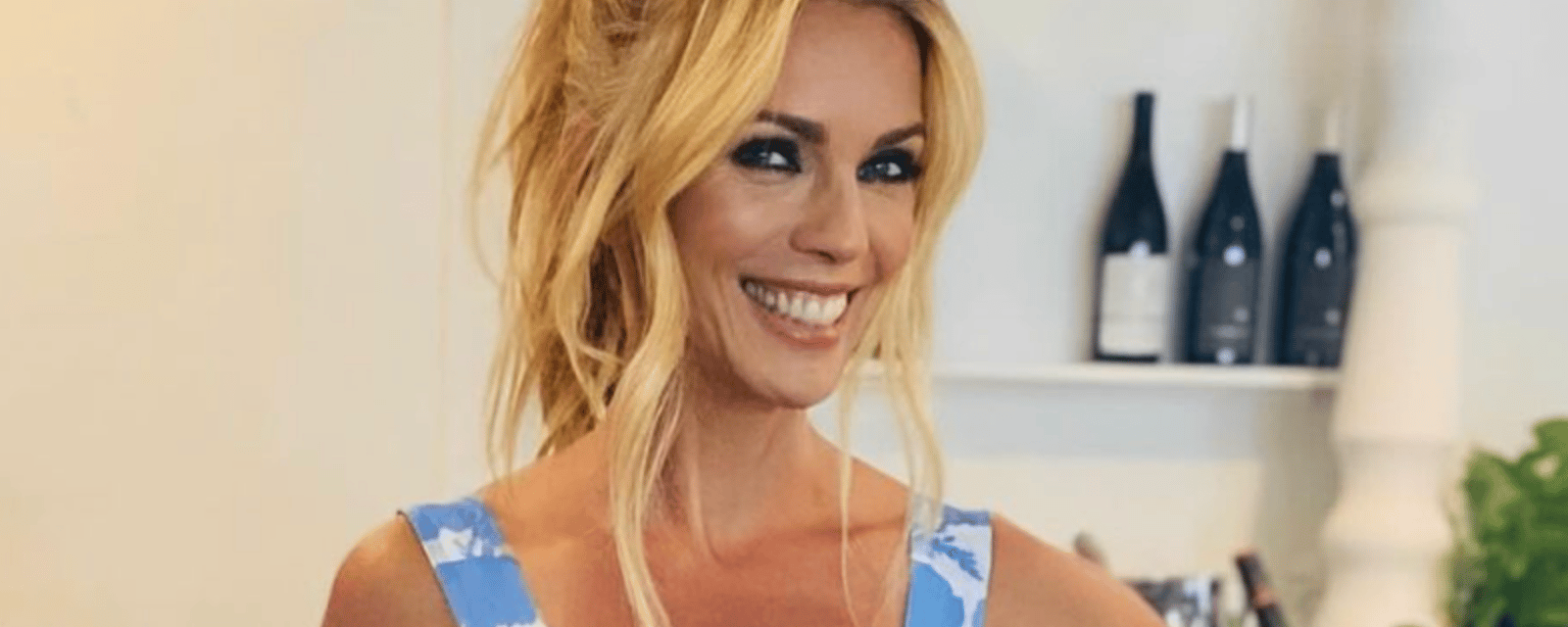 Jacynthe René fait monter la température en prenant la pose en bikini ...