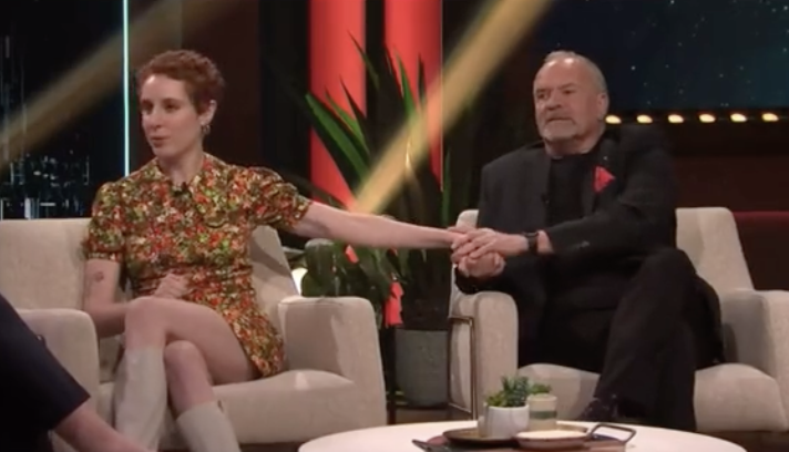 Pierre Houde vous présente sa fille et elle lui ressemble énormément ...