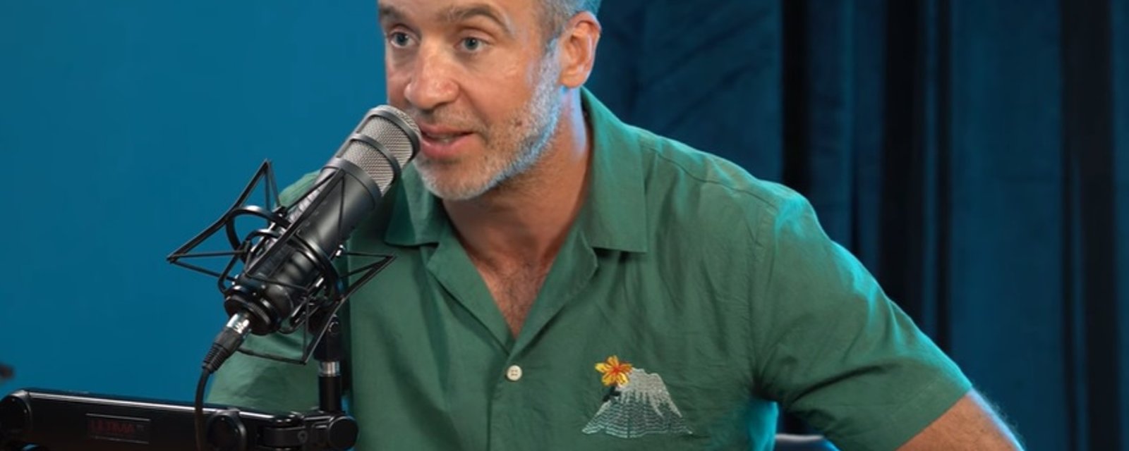 Maxime Talbot explique en détails la réalité d'un joueur de hockey dans ...