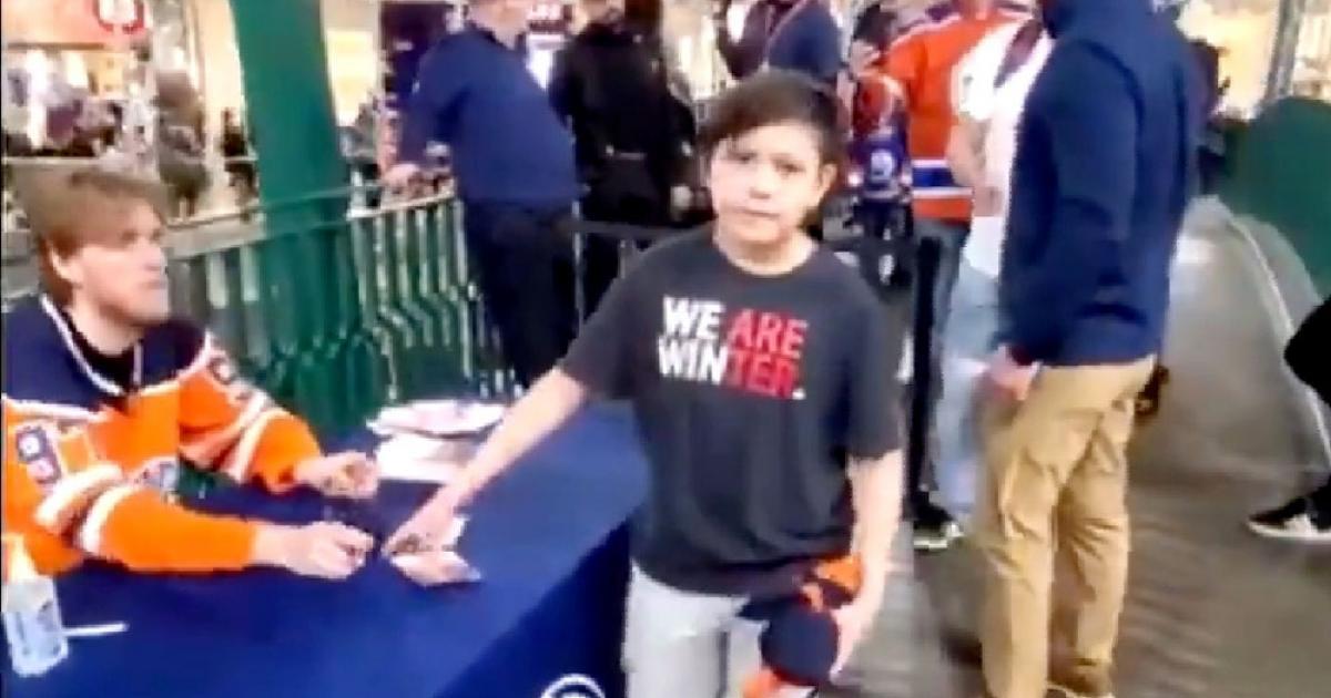 Family member of kid who threw McDavid jersey out comes to his defense ...