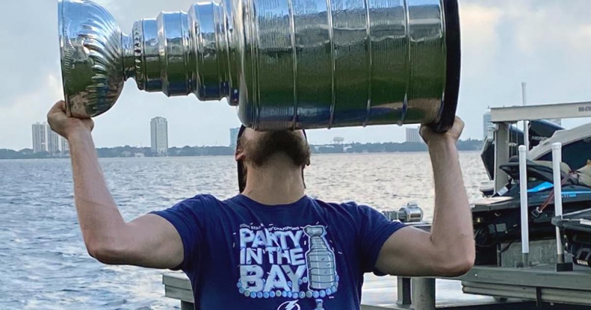 Lightning party through the night and are still going strong today ...