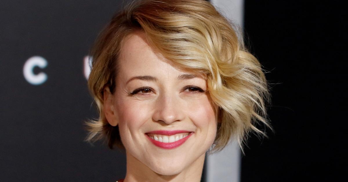 Karine Vanasse n'est plus en couple. - Monde de Stars