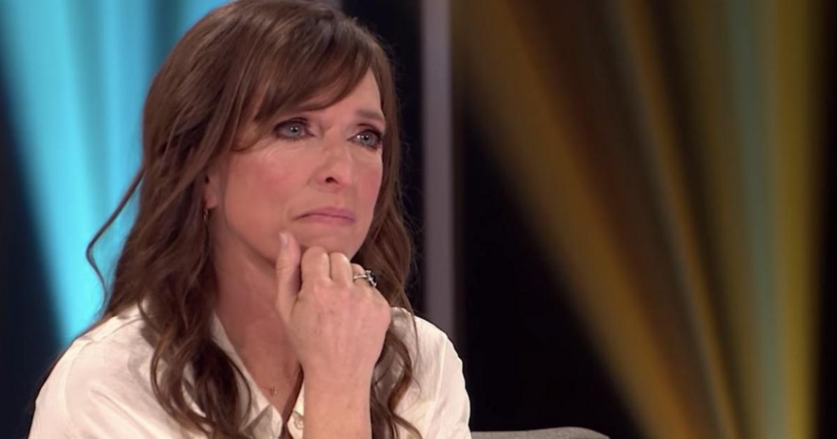 Lynda Lemay émue aux larmes sur le plateau de 1res fois - Monde de Stars