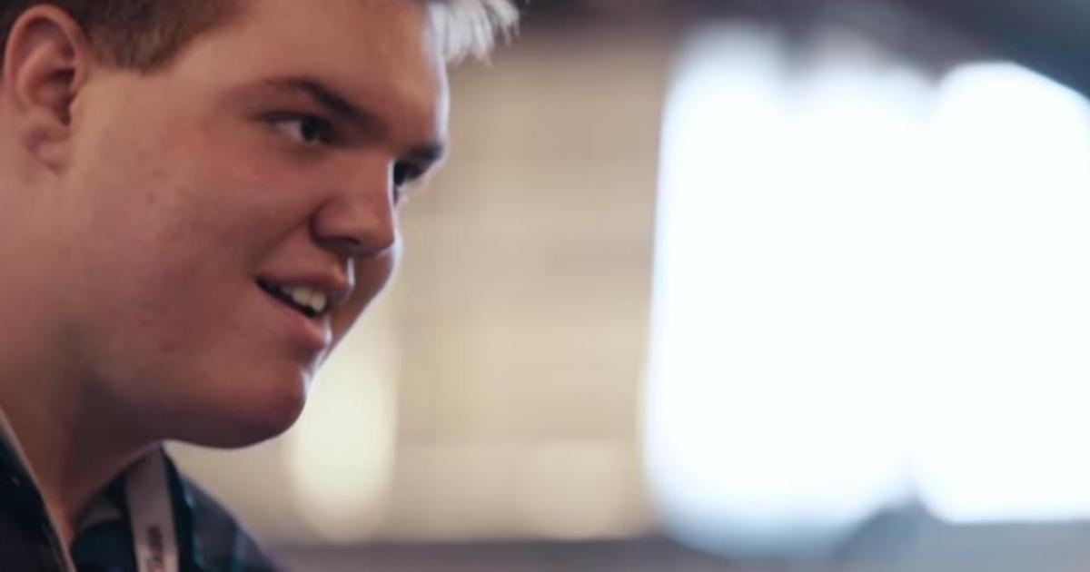 Une nouvelle touchante vidéo de Mathis, le fils de Charles Lafortune et ...