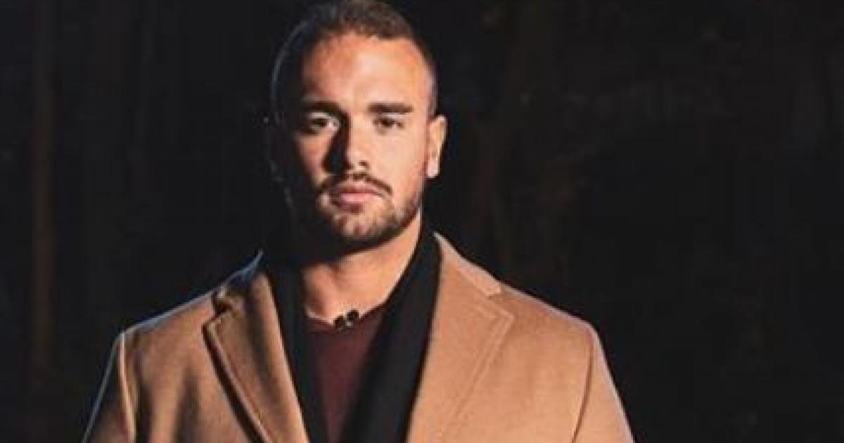 Safia Nolin se déguise en Charles d'Occupation Double pour l'Halloween ...