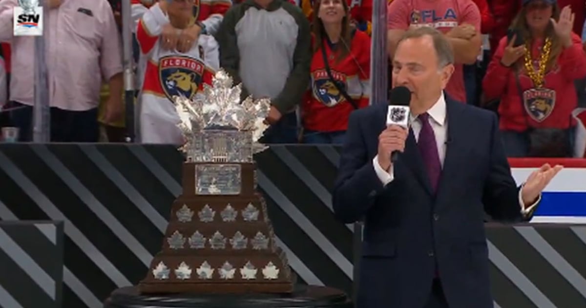 Connor McDavid wins the Conn Smythe as playoff MVP - HockeyFeed Connor McDavid wins the Conn Smythe as playoff MVP - HockeyFeed