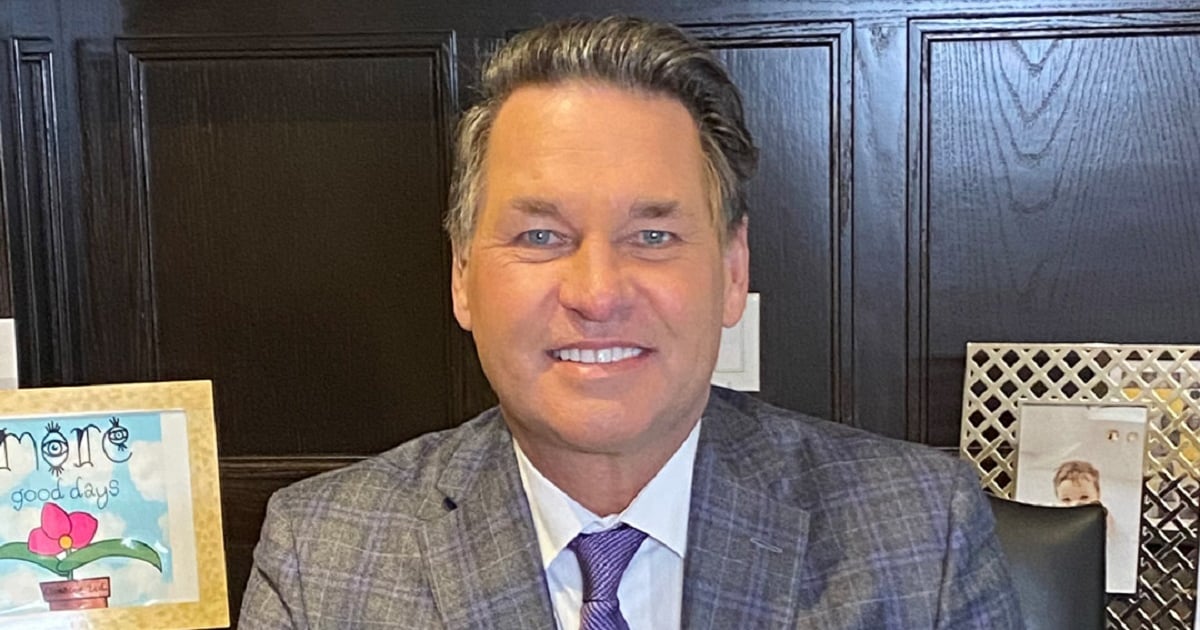 Kelly Hrudey opens up about his mental health struggles. - HockeyFeed