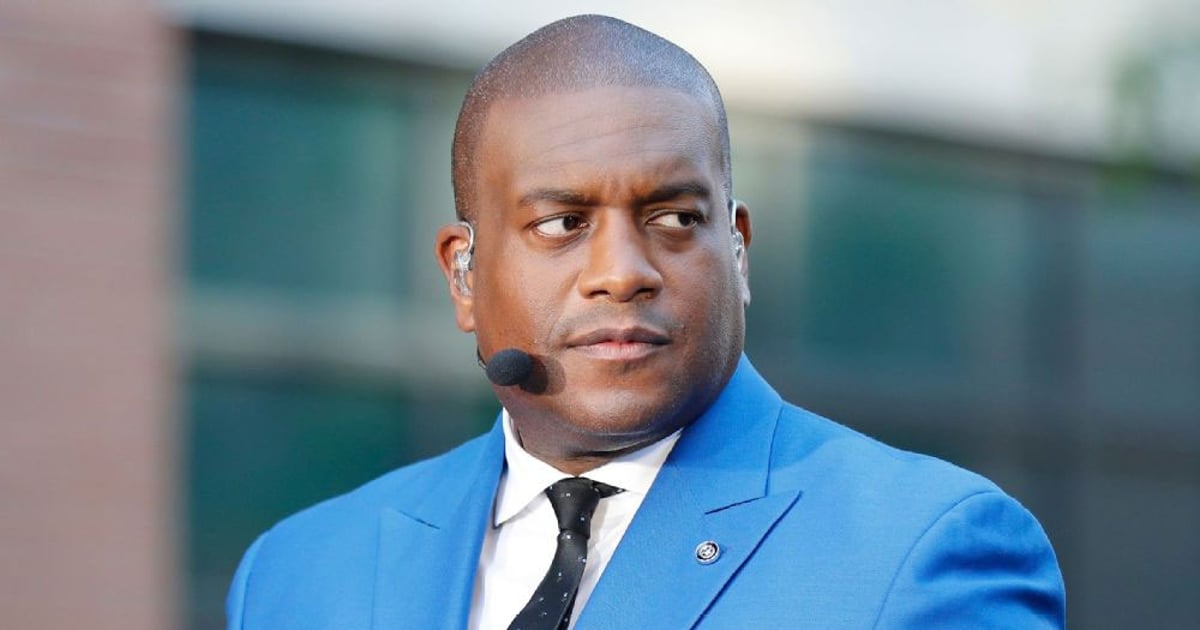 Major update on Kevin Weekes' future in hockey media - HockeyFeed