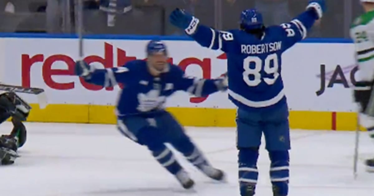 Nick Robertson out battles his brother Jason and scores the OT winner ...