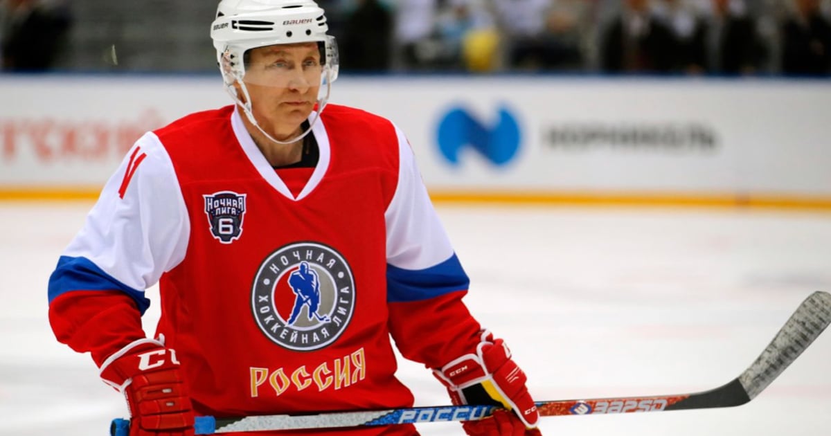 Russian players receive order from Vladimir Putin - HockeyFeed