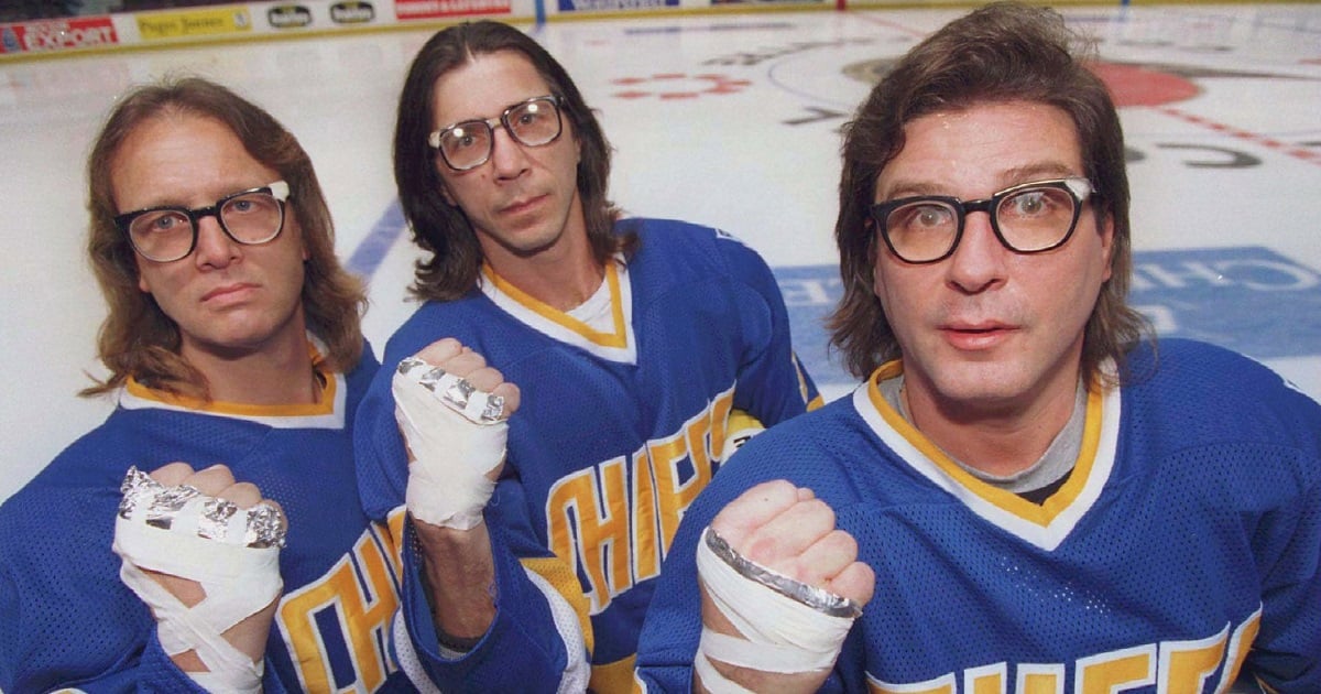 Update: Iconic 'Hanson Brother' battling stage 4 cancer. - HockeyFeed