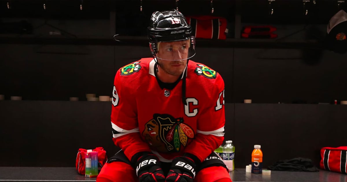 Blackhawks make a shocking statement on captain Jonathan Toews - HockeyFeed