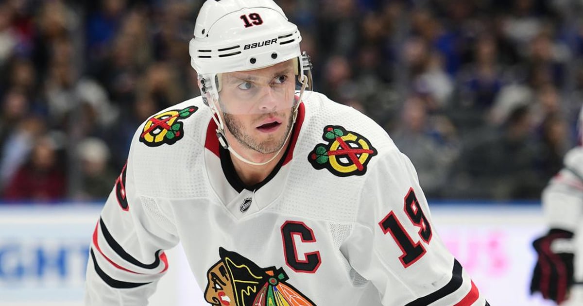 Jonathan Toews’s mind is made up on upcoming trade deadline - HockeyFeed