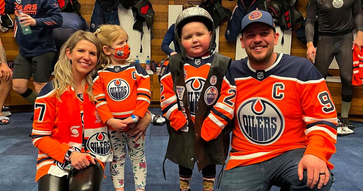 Tragedy strikes the Stelter family yet again - HockeyFeed