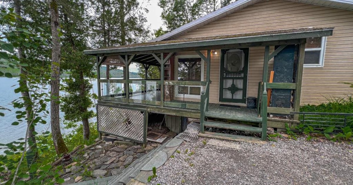 Chaleureux chalet 4 saisons tout équipé à moins de 130 000$ - Les Maisons