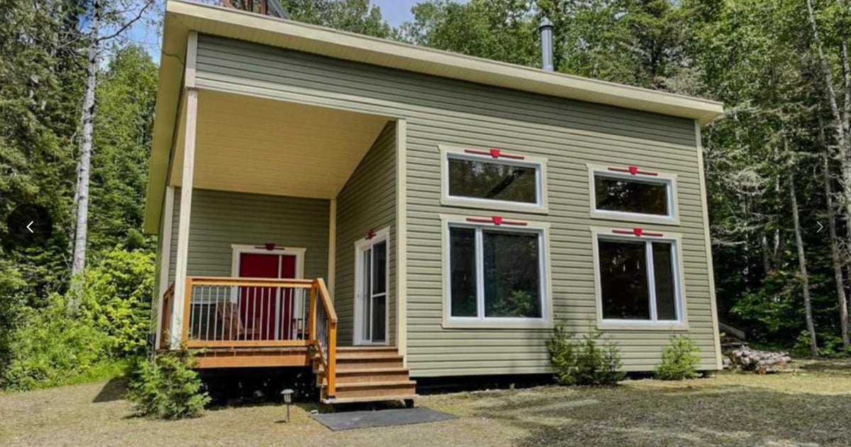Chalet 4 saisons entièrement autonome à prix alléchant - Les Maisons