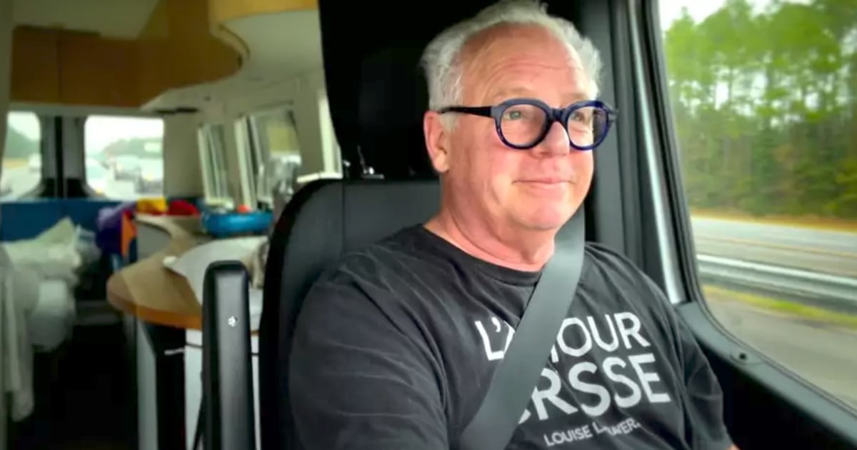 Luc Senay et sa conjointe n'ont plus de maison et vivent maintenant ...