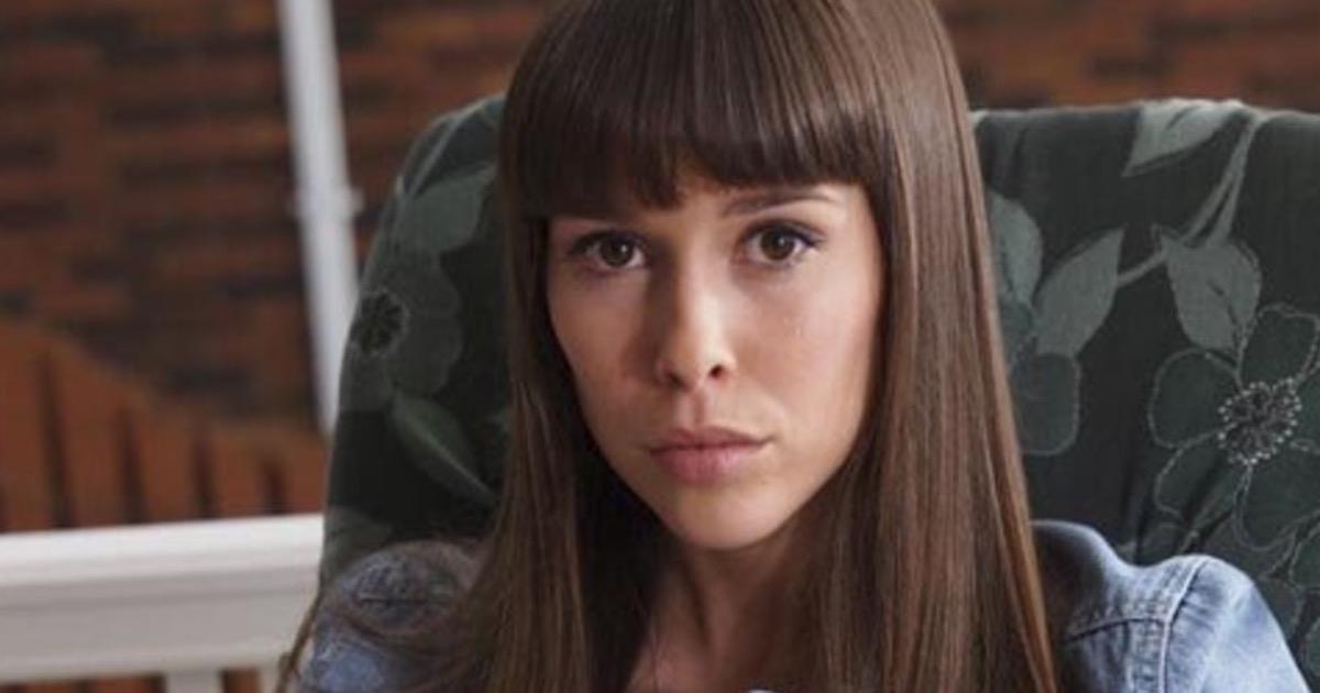 Cette photo de l'actrice Roxane Loiseau et sa fille Romy, prématurée ...