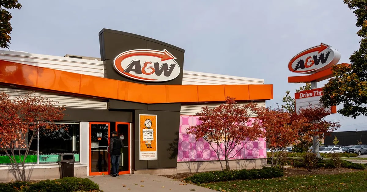 A&W présente 3 nouveaux burgers au poulet qui ont l'air très succulents et plairont certainement ...
