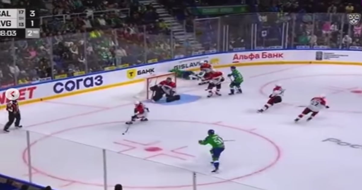 Gleb Kuzmin subit une terrible blessure lors d'un match dans la KHL ...