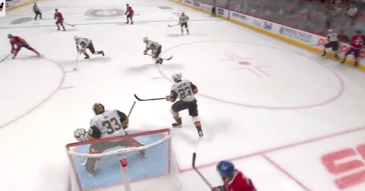 Kirby Dach fait une passe parfaite pour permettre à Cole Caufield de marquer son 8e de la saison ...