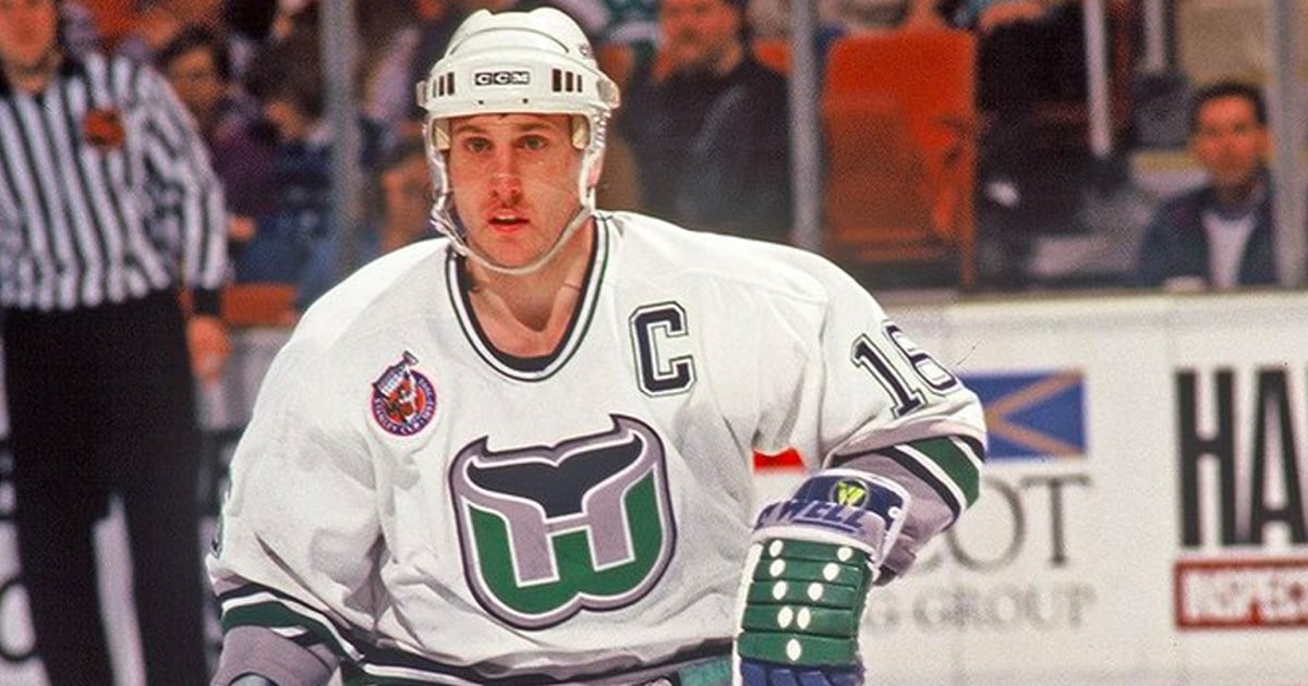 Ducks officially hire Pat Verbeek as new GM - HockeyFeed