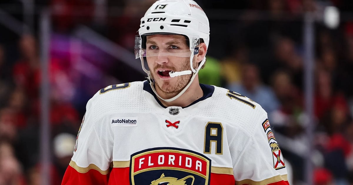 Matthew Tkachuk ties an NHL record on Saturday night! - HockeyFeed