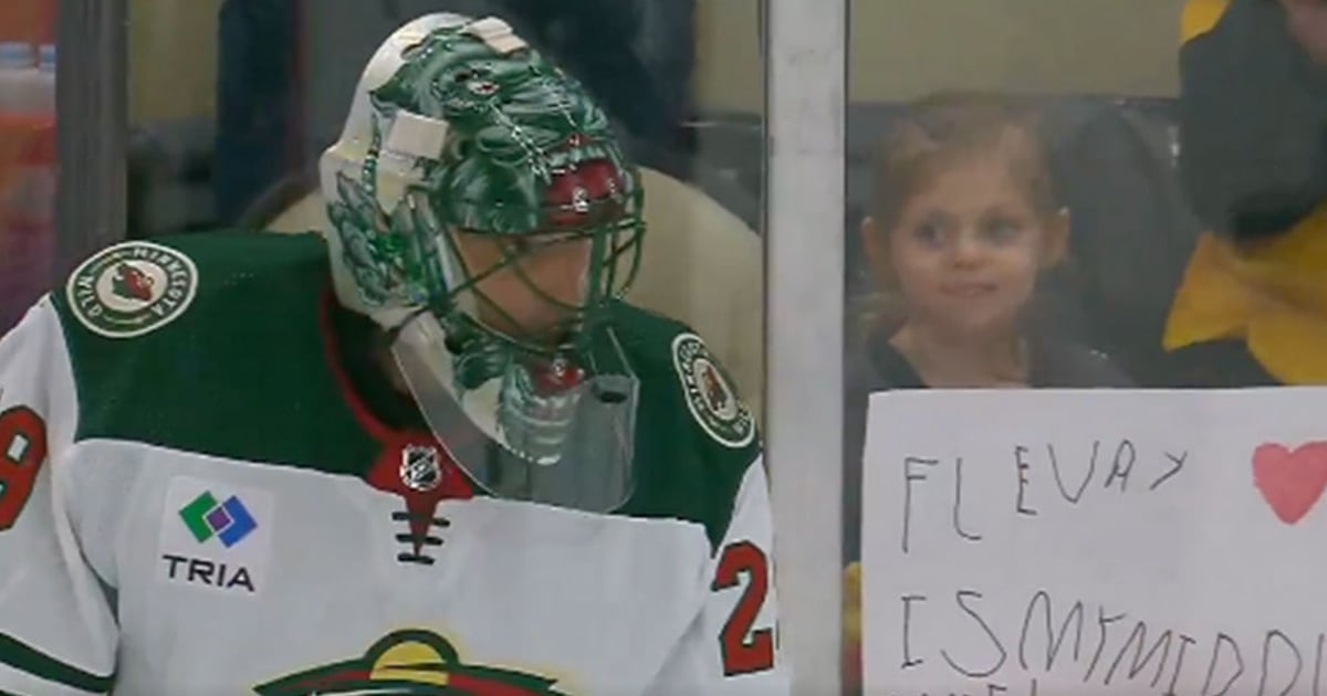 Fleury has an adorable moment with a young fan prior to game in ...