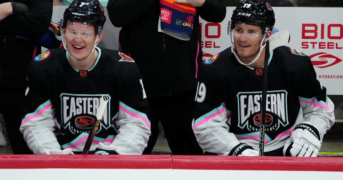 Brady Tkachuk has words for brother Matthew - HockeyFeed