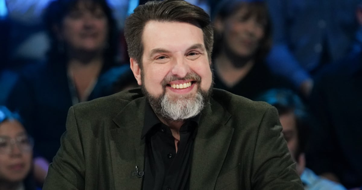 MC Gilles transforme un camion en piscine pour la fête nationale et ses ...