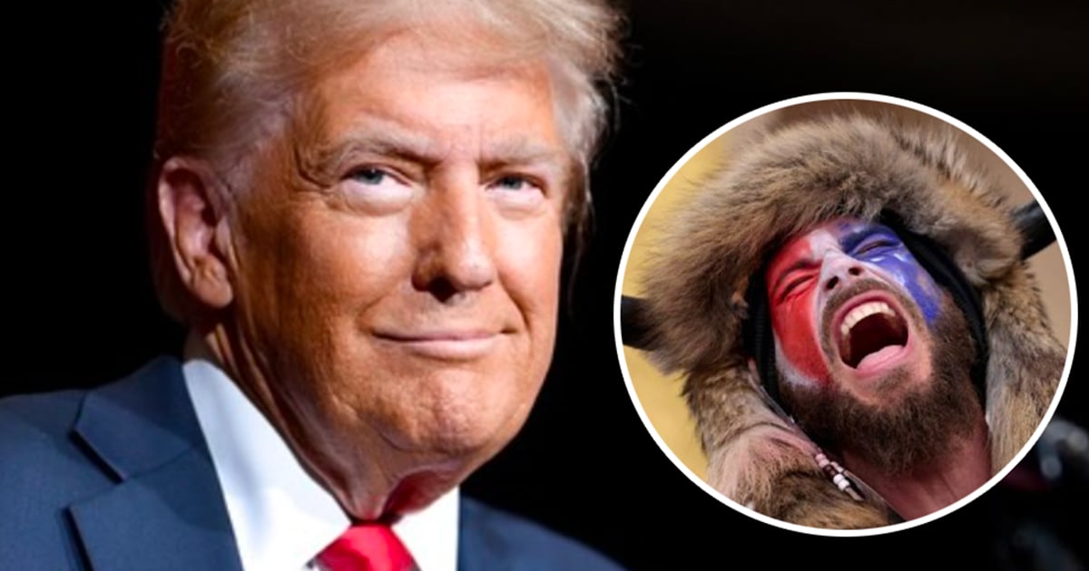 Le Viking du Capitole publie un message troublant après avoir été ...