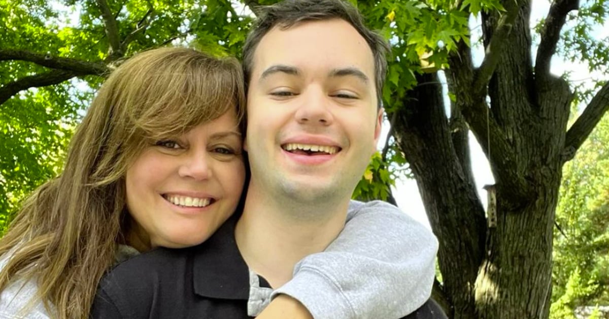 Benjamin Gratton fête ses 23 ans et Patricia Paquin lui adresse un ...