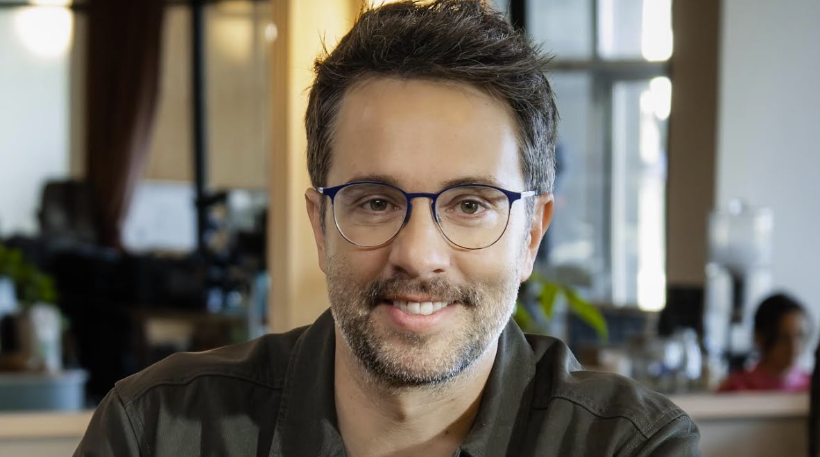 Alexandre Barrette animera une nouvelle émission à Radio-Canada et le ...